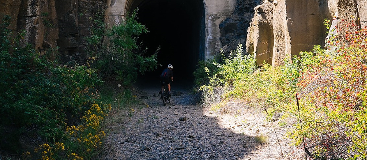 Seeking Adventure: John Wayne Pioneer Trail (Oregon) - Orbea stories